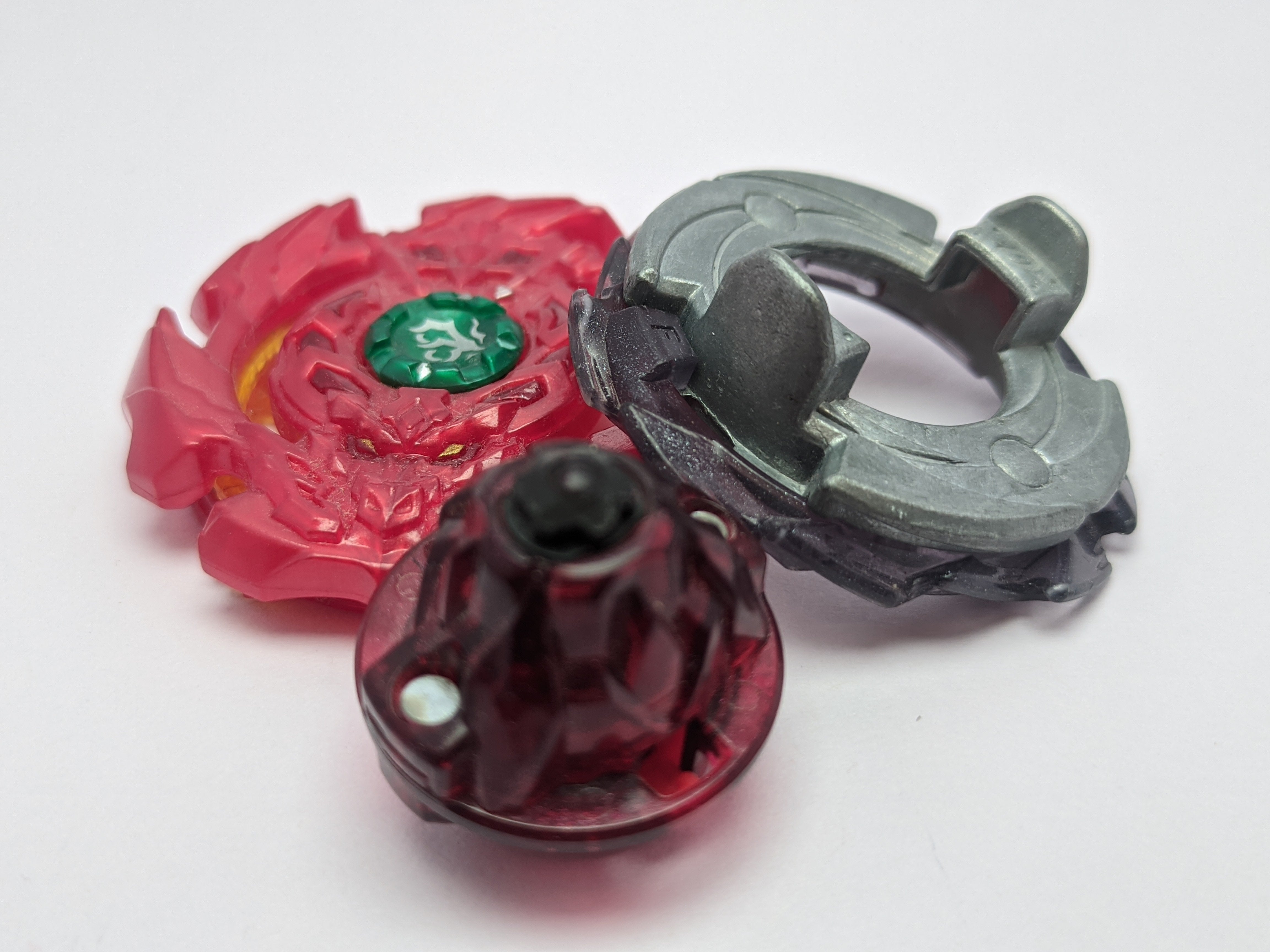 TAKARA TOMY - Arc Bahamut [Red] - Beyblade Burst Evolution – Red Eye Merch